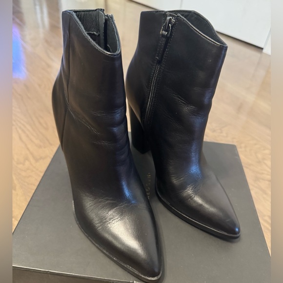 Halogen | Shoes | Halogen Black Leather Ankle Booties | Poshmark